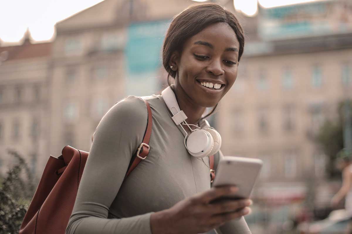 Profitez de ce forfait B&You 130 Go 5G sans engagement pour passer la ...